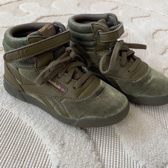 Reebok | Shoes | Reebok Classic Green Velvet Sneaker Shoes | Poshmark